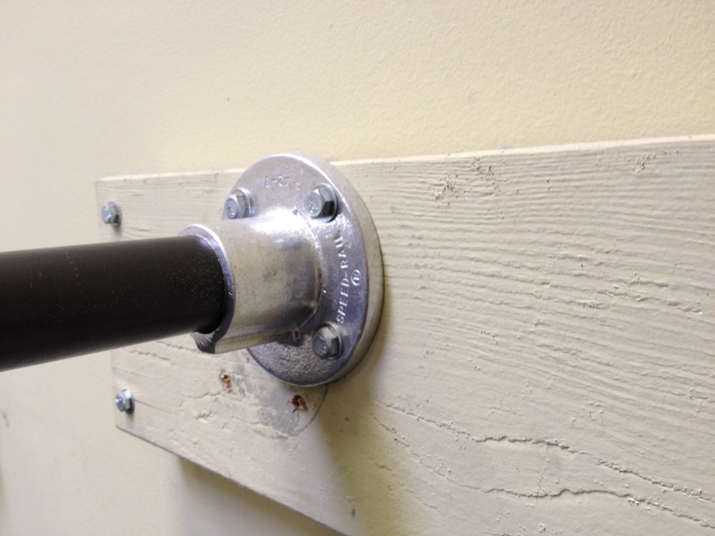 Build a Pull Up Bar: Anchoring - heaveyduty.com